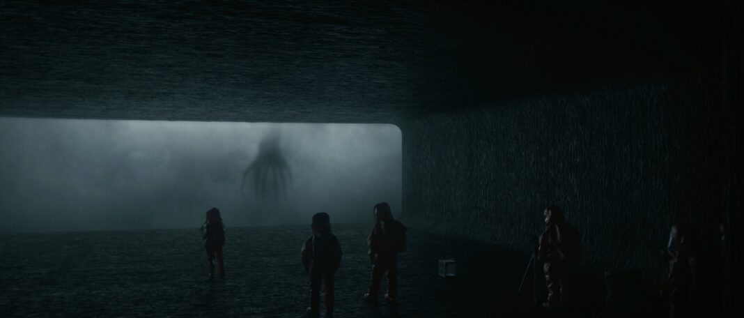 15 Captivating Stills From Arrival (2016) - Our Culture