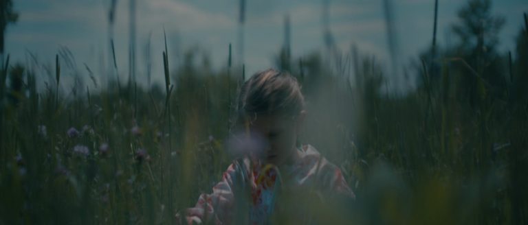 15 Captivating Stills From Arrival (2016) - Our Culture