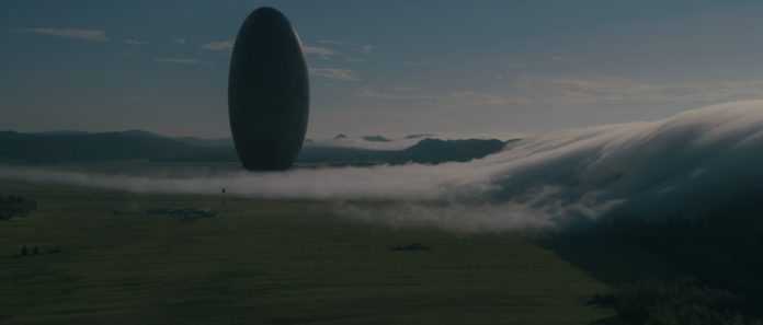 15 Captivating Stills From Arrival (2016) - Our Culture