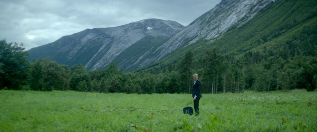 14 Brilliant Stills From Ex Machina (2014) - Our Culture