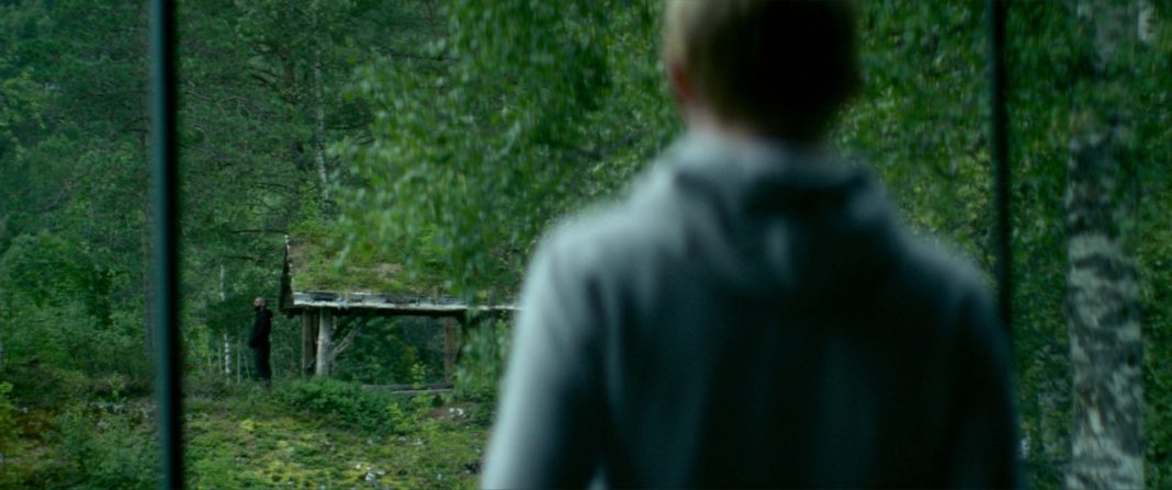 14 Brilliant Stills From Ex Machina (2014) - Our Culture