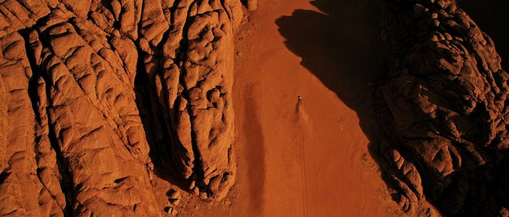 15 Brilliant Stills From The Martian (2016) - Our Culture