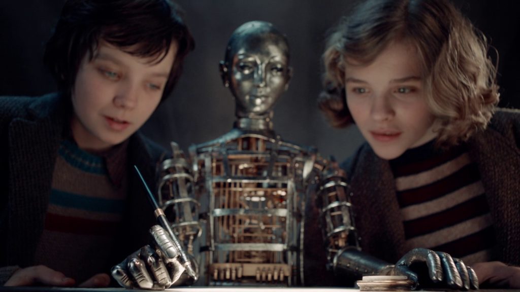 15 Artful Stills From Hugo (2011) - Our Culture