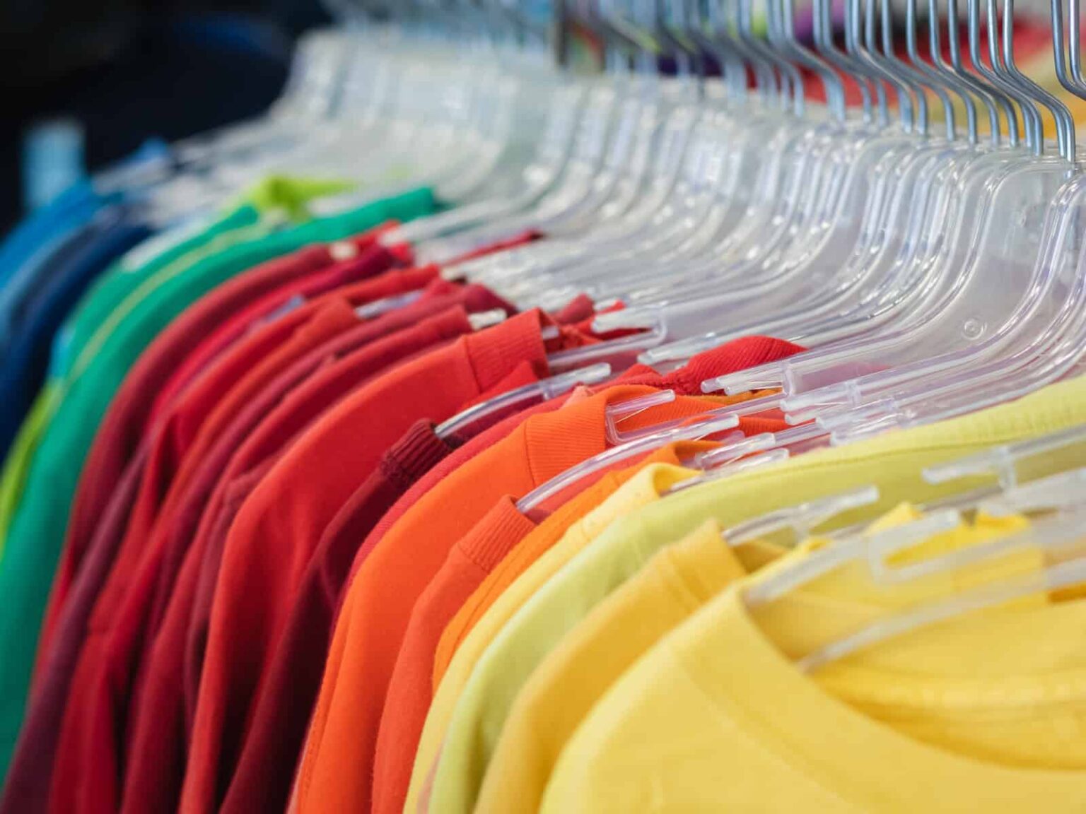 Crewnecks vs V-necks: Which One Is Better? - Our Culture