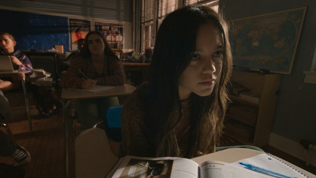 15 Standout Stills from The Fallout (2021) - Our Culture