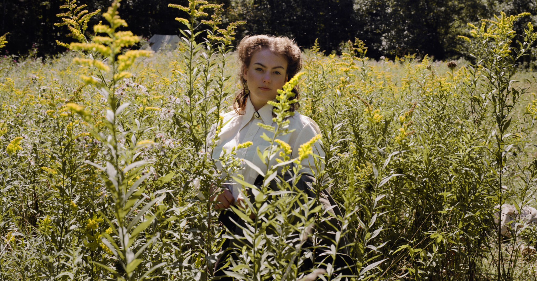 Angel Olsen Unveils New Single 'Through the Fires' - Our Culture