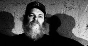 Neurosis' Scott Kelly Admits to Abusing Family, Band Responds - Our Culture
