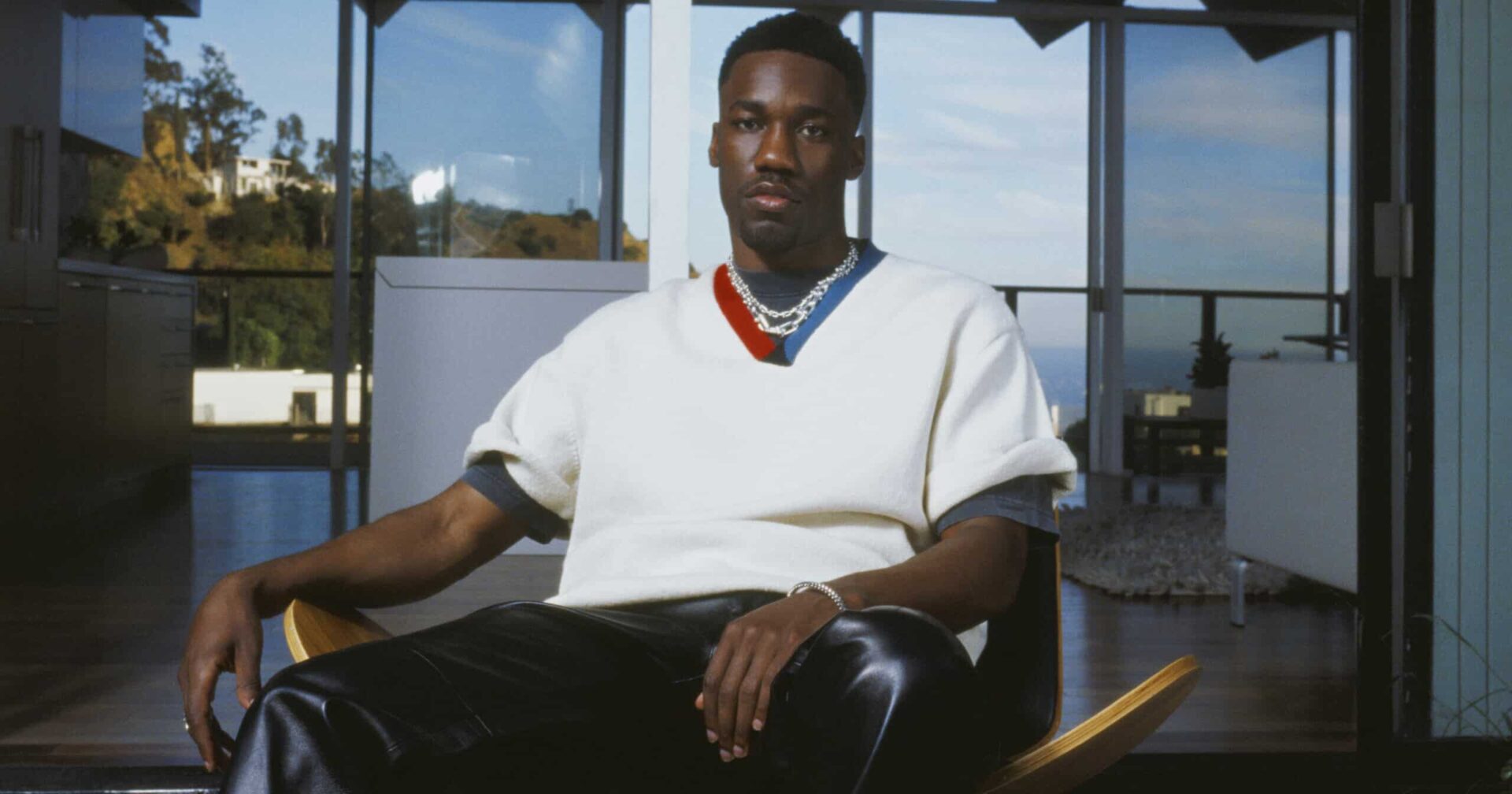 Giveon Releases New 'Amsterdam' Soundtrack Song 'Time' - Our Culture