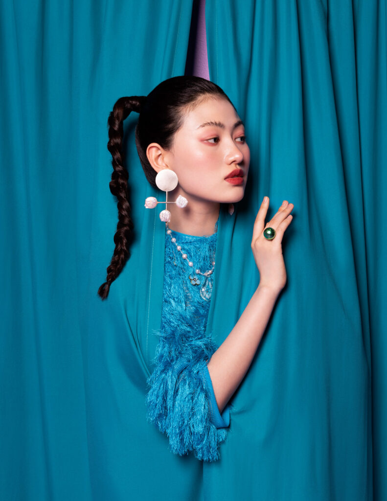 Deconstructing the Mirage of Luxury: Unveiling Premiere Mediocre Via ...
