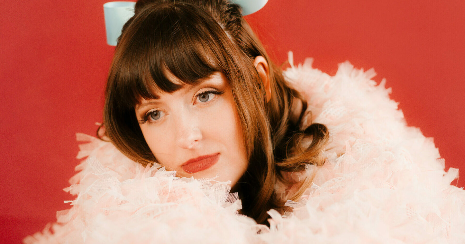 Molly Burch Announces New Album ‘Daydreamer’, Releases New Song ...