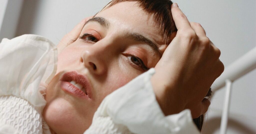 Dana Gavanski Releases New Single 'Let Them Row' - Our Culture