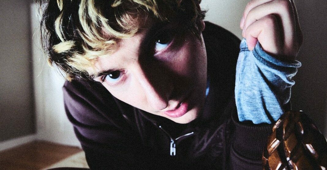 Sean Henry Announces New Album 'Head', Enlists Lowertown’s Olivia O for ...