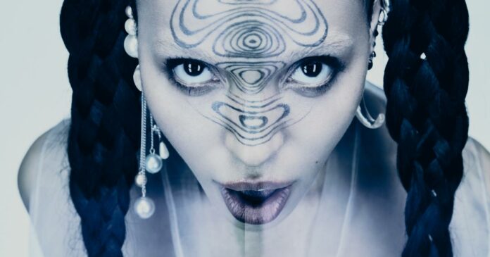 FKA twigs Announces New Album 'EUSEXUA', Shares Video for New Single ...