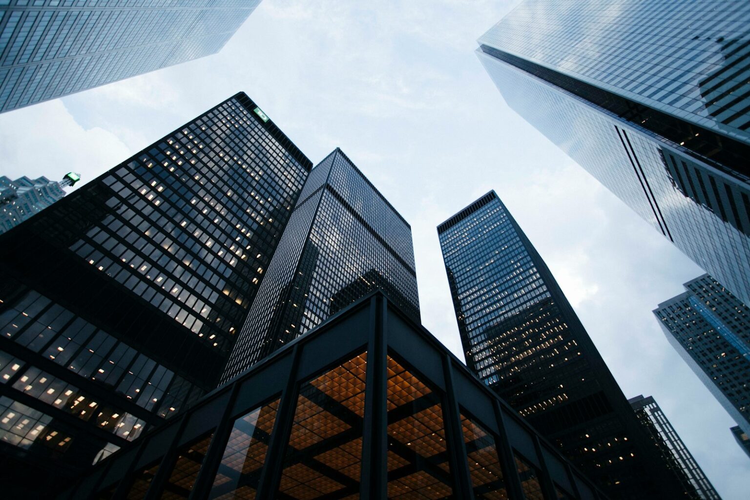 5 Iconic Office Buildings and What Designers Can Learn from Them - Our ...