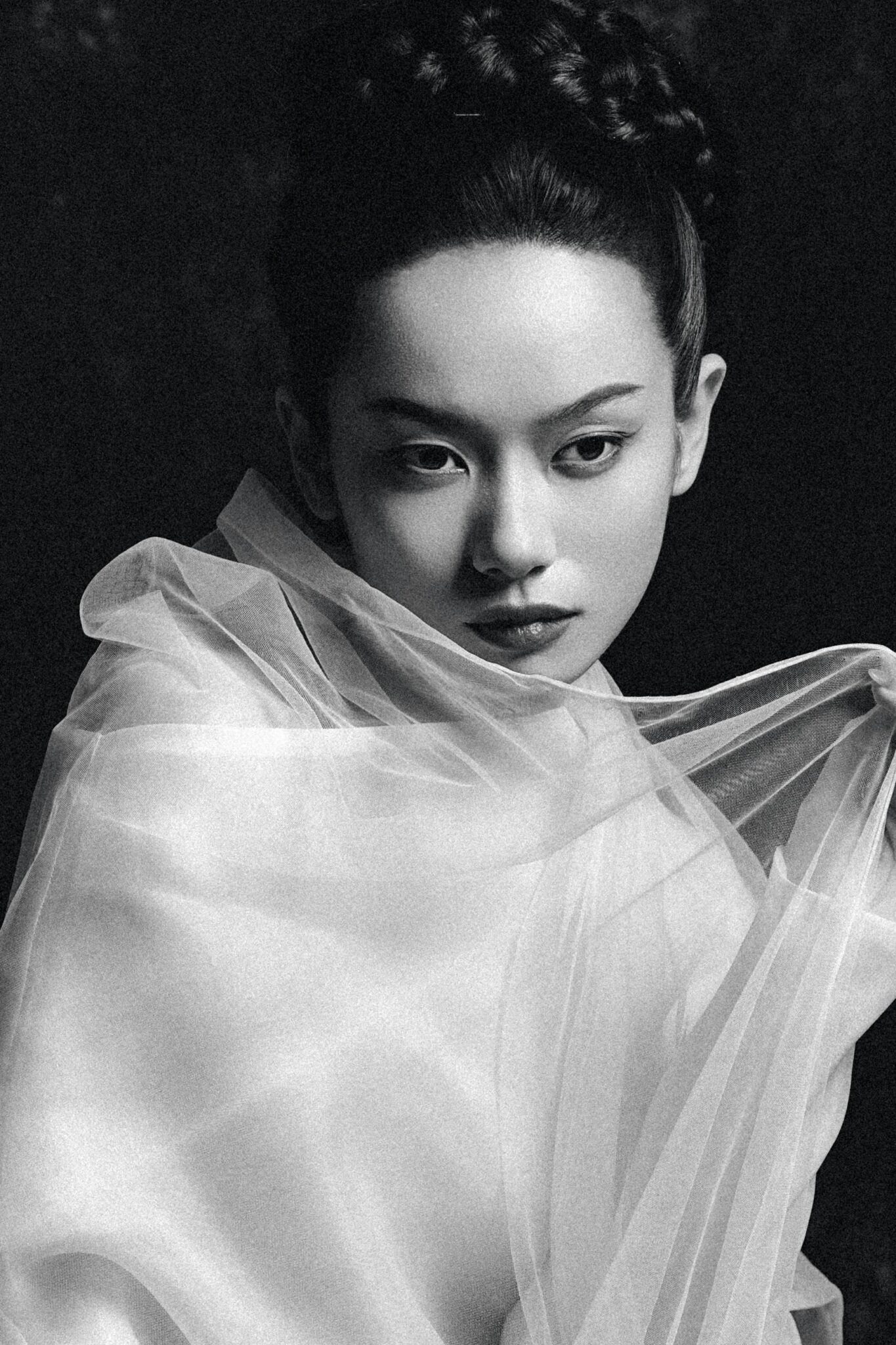 Ashi Studio Spring 2026: Couture, Practicing Victorian Mourning - Our ...