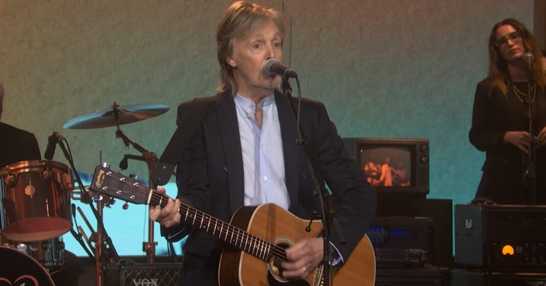 Watch Paul McCartney Perform 'Days We Left Behind' and 'Band on the Run ...